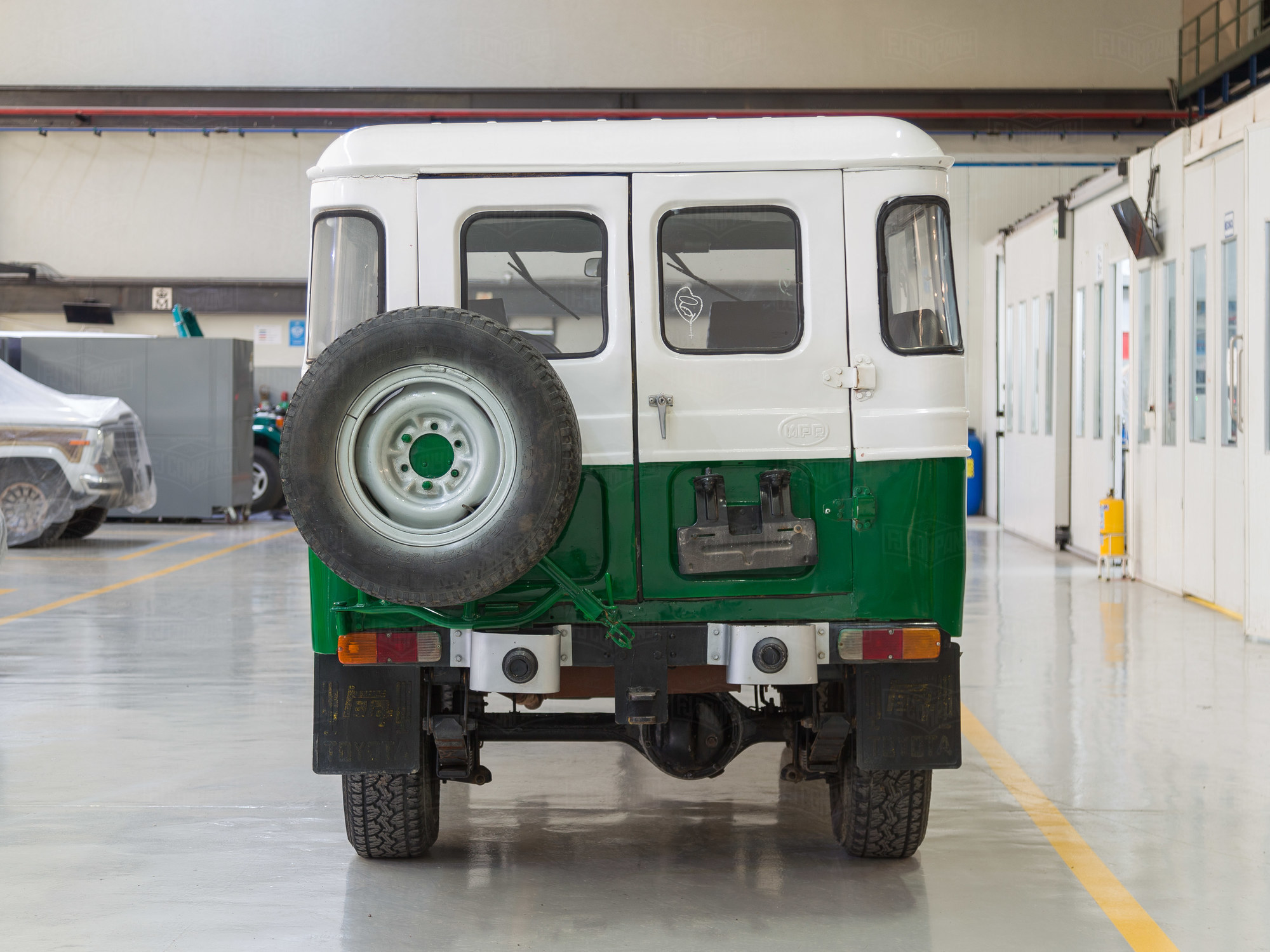 1982 FJ43 - Green - FJ43 110253
