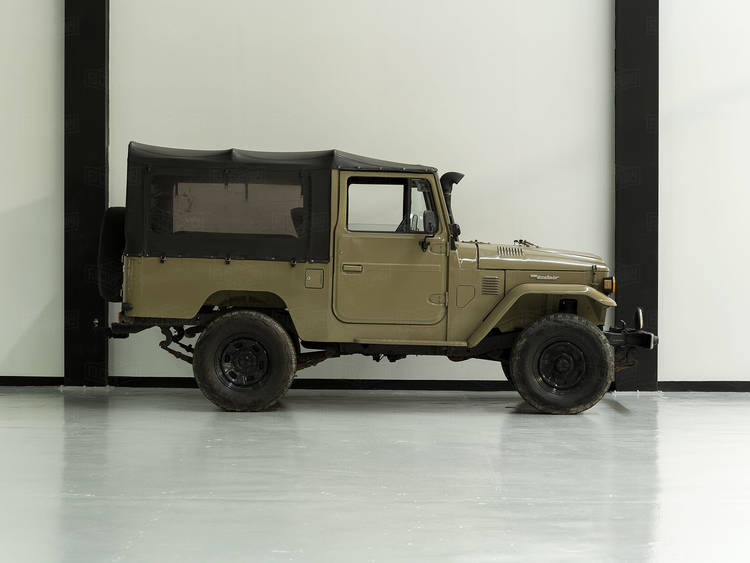 Restored Land Cruisers - The FJ Company