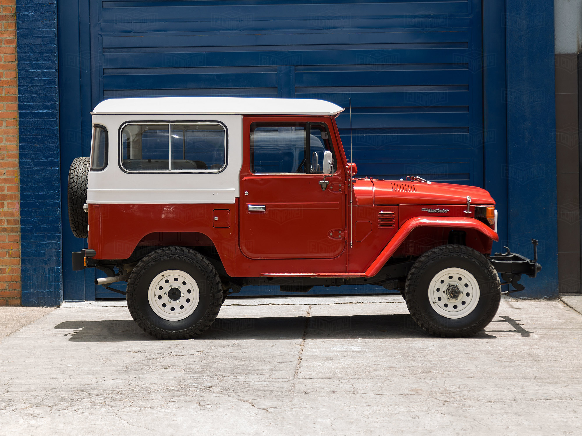 1982 FJ40 - Freeborn Red - FJ40-358710