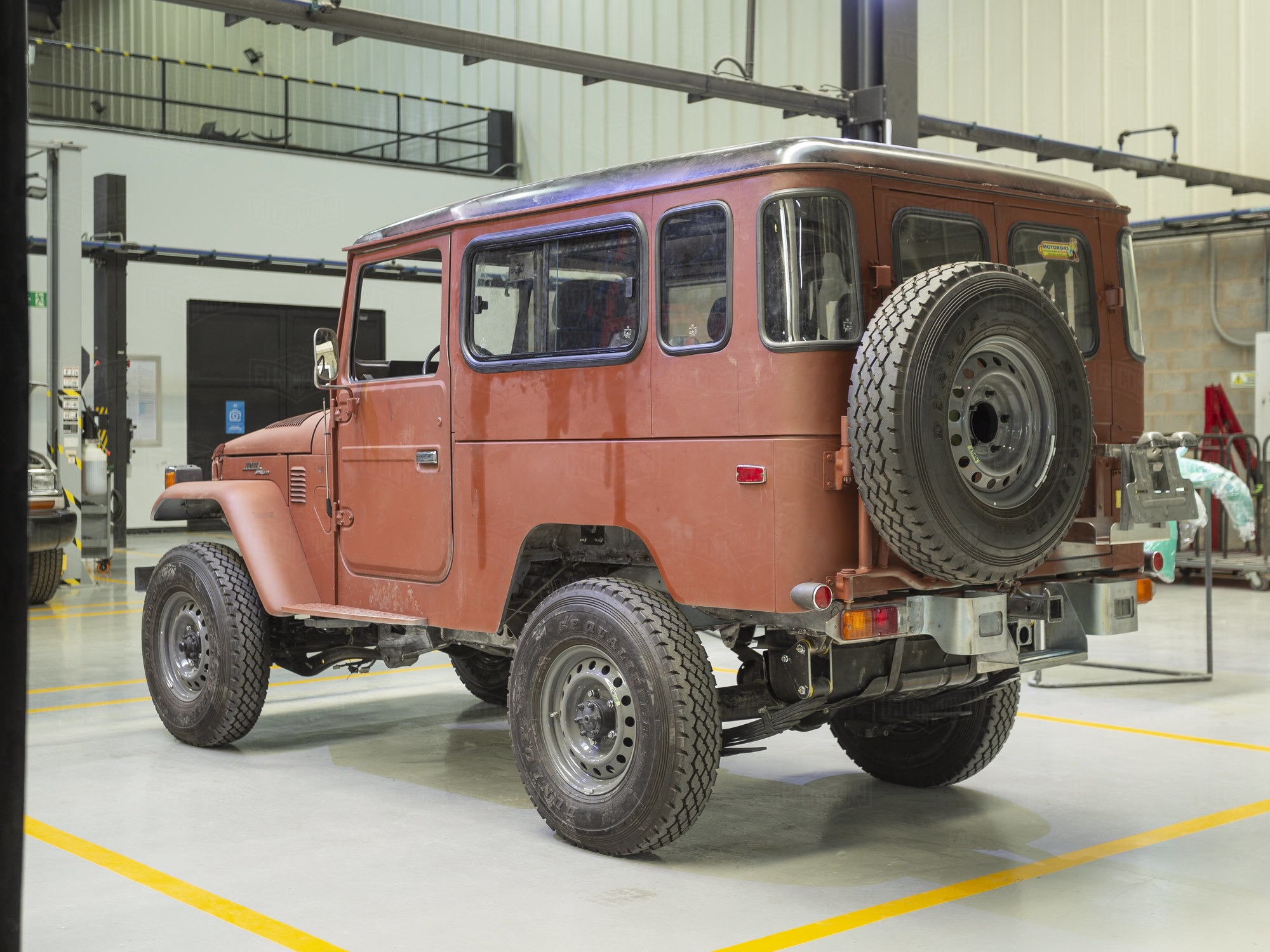 1982 FJ43 - White (031) - FJ43 110253