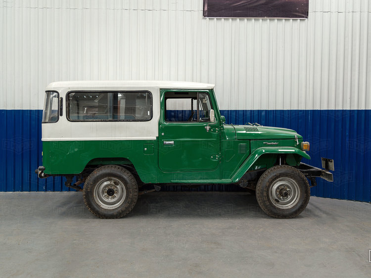 Restored Land Cruisers - The FJ Company