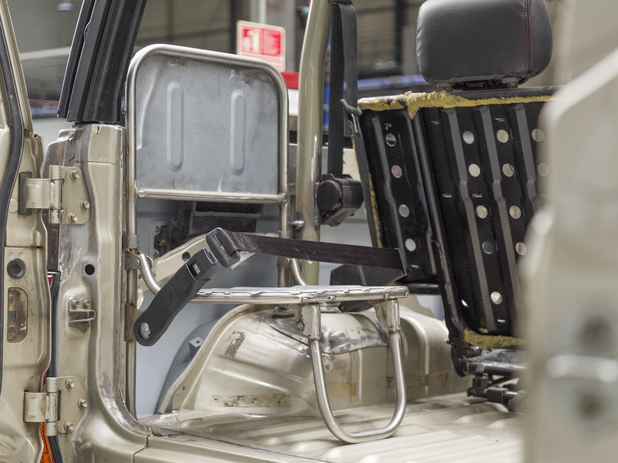 1994 FJ70 - TBD - FZJ73 0003334